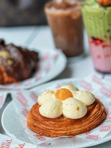 Bloomwood - Phone, Hour, Reservations